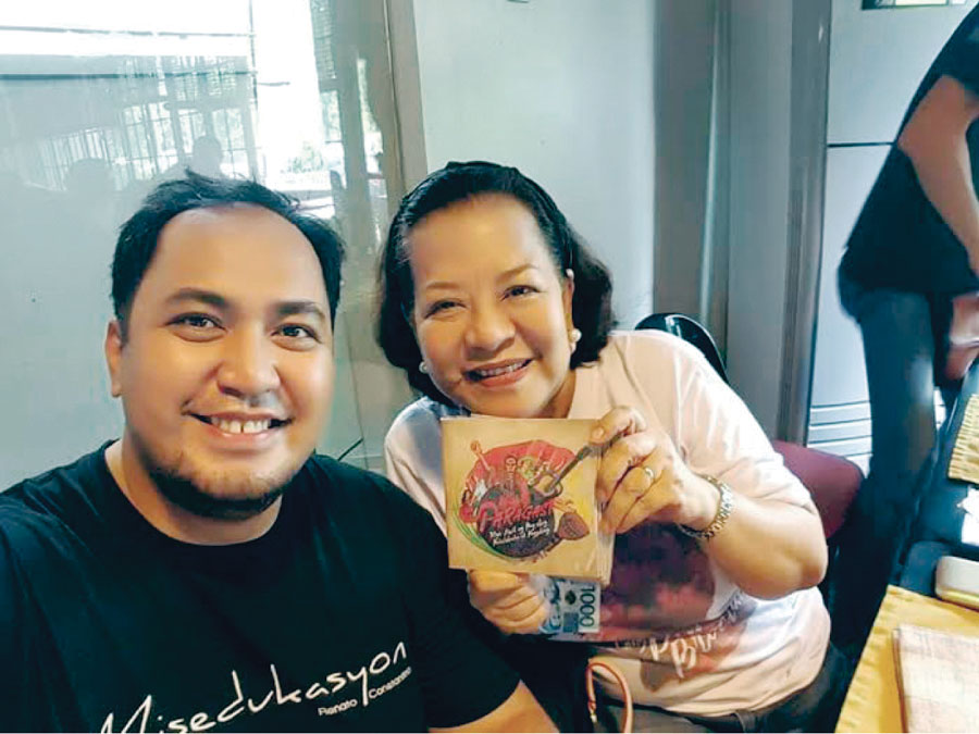 Peng Paragas Florence