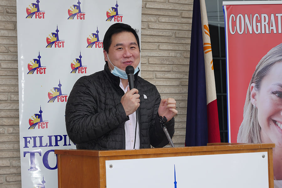 The Philippine Reporter - MP Valdez meets with GTA Filipinos